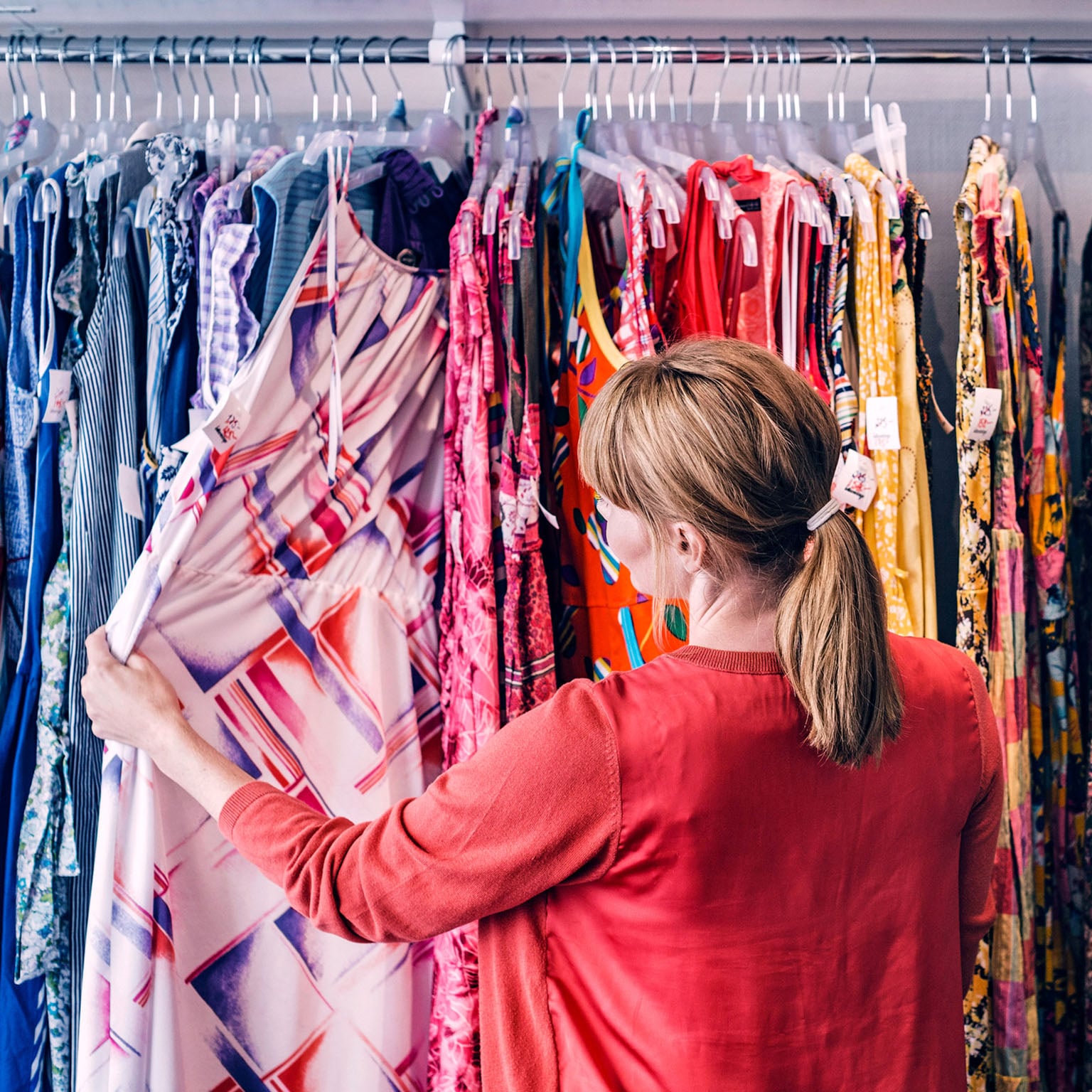 Sustainable style: How fashion can afford decarbonization | McKinsey